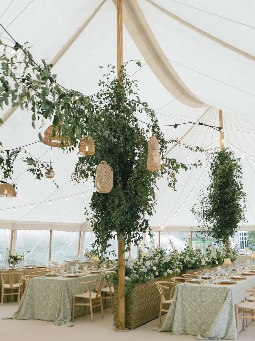 Luxury Wedding and Party Planner UK | In Awe Weddings & Events