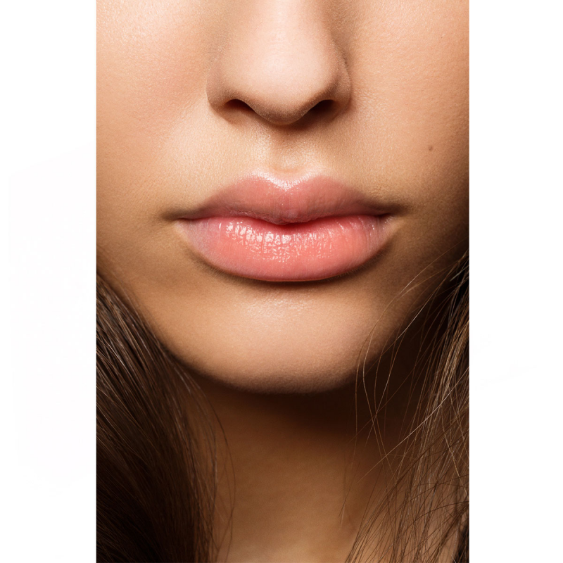 La couleur lèvres et joues : Ariel gloss — Milanton Group Belgique