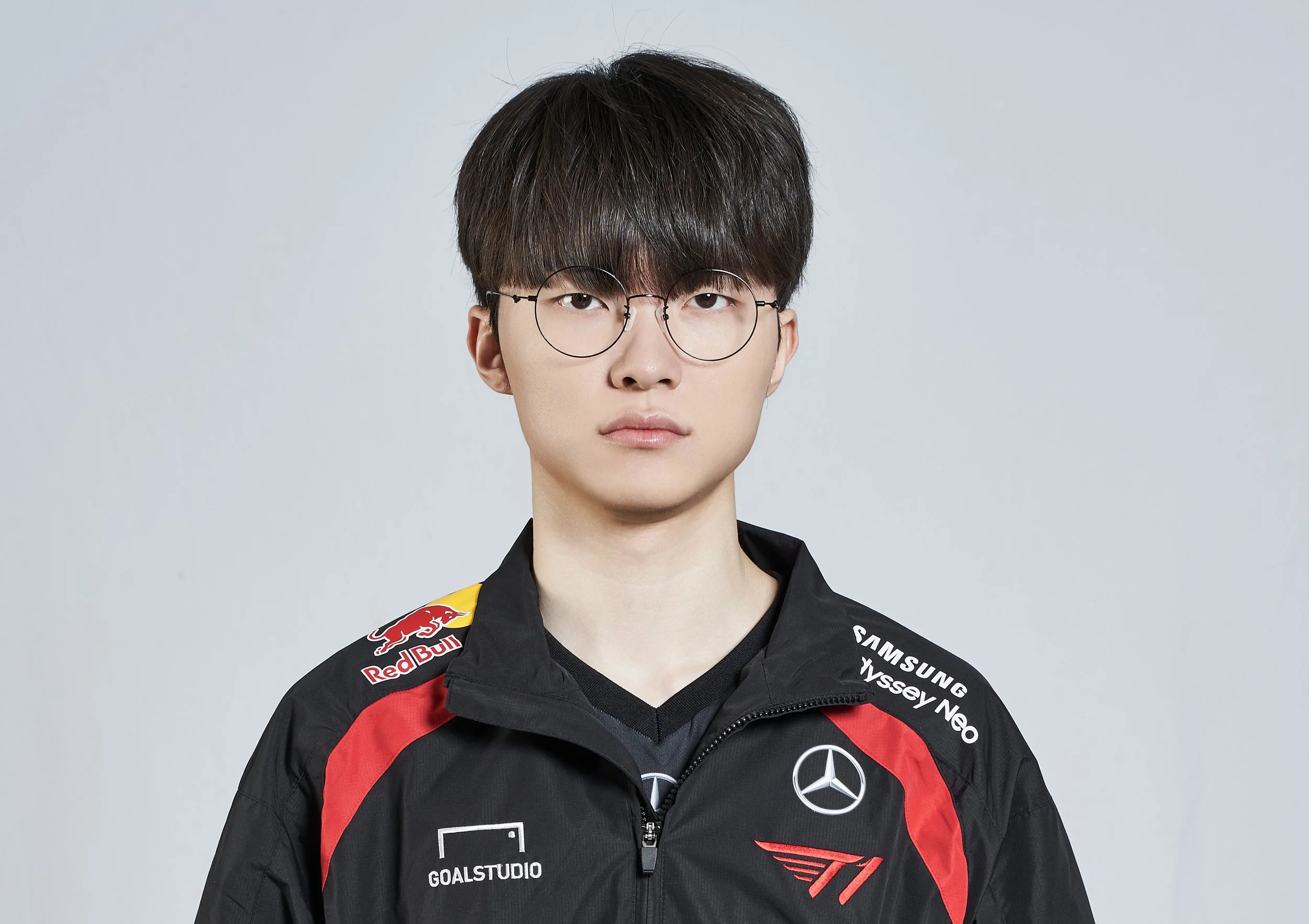 League of Legends — T1