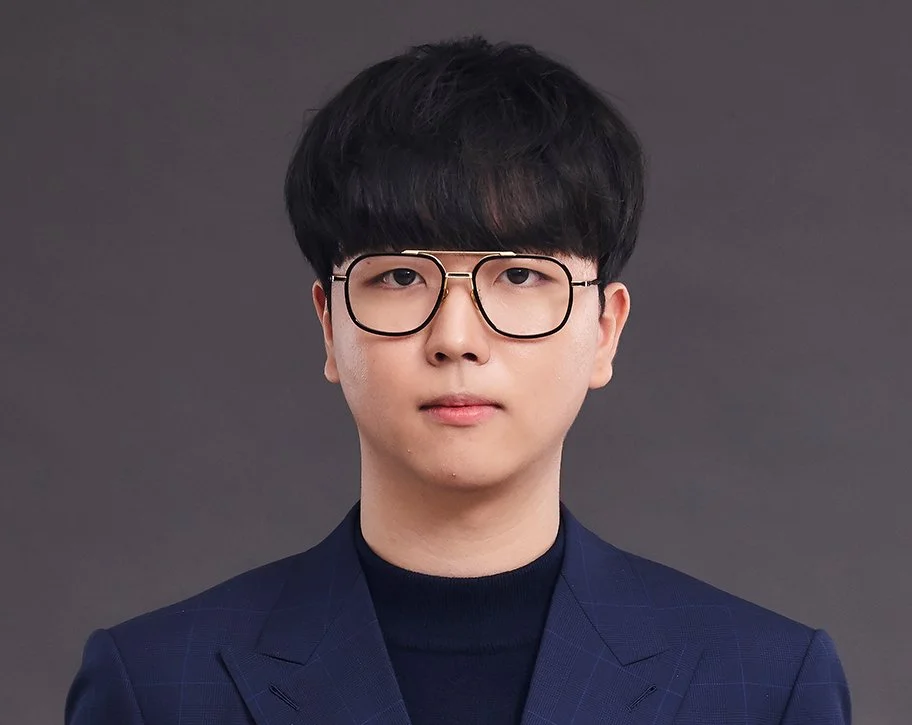 League of Legends — T1