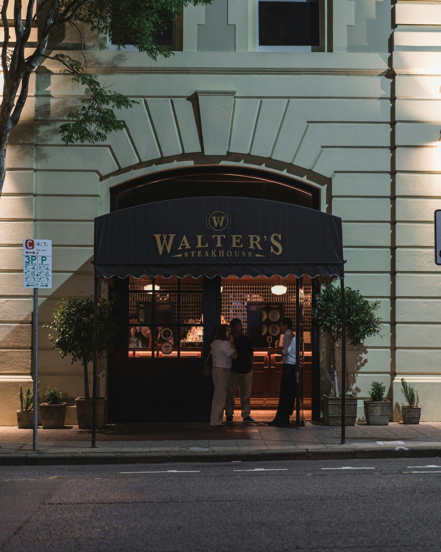 Walter's Steakhouse and Wine Bar