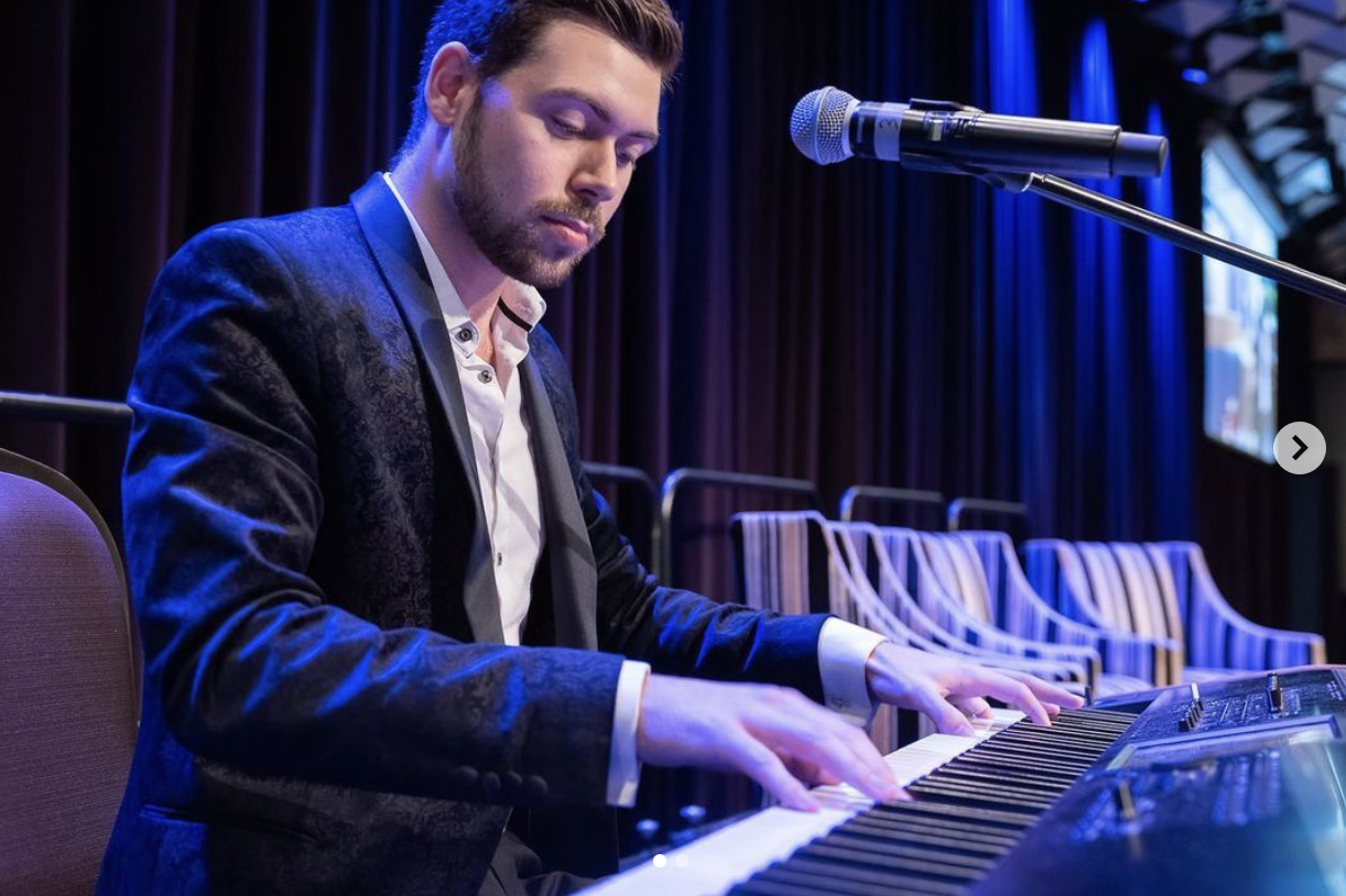 Live Entertainment at The Sphinx Hotel — The Sphinx Hotel
