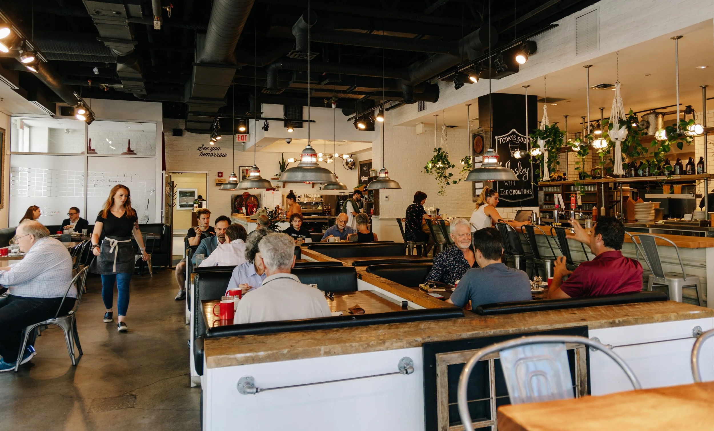 The Beltliner | Calgary Restaurant & Diner