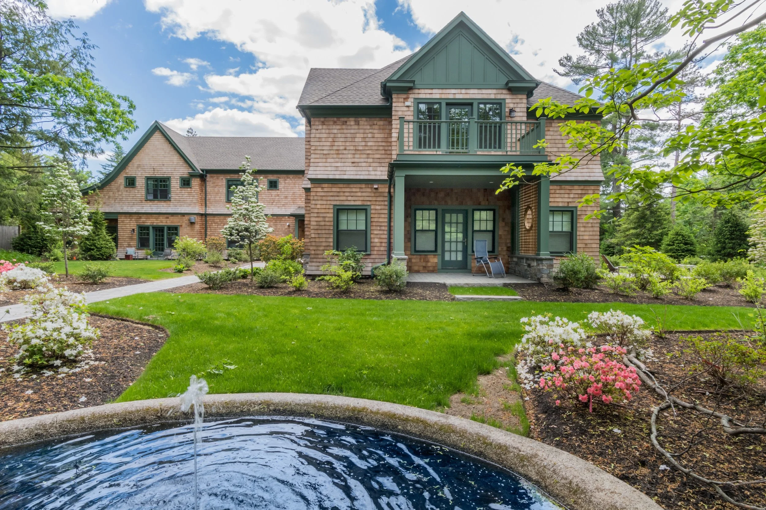 Tiota Hall — Donahue Architects INC