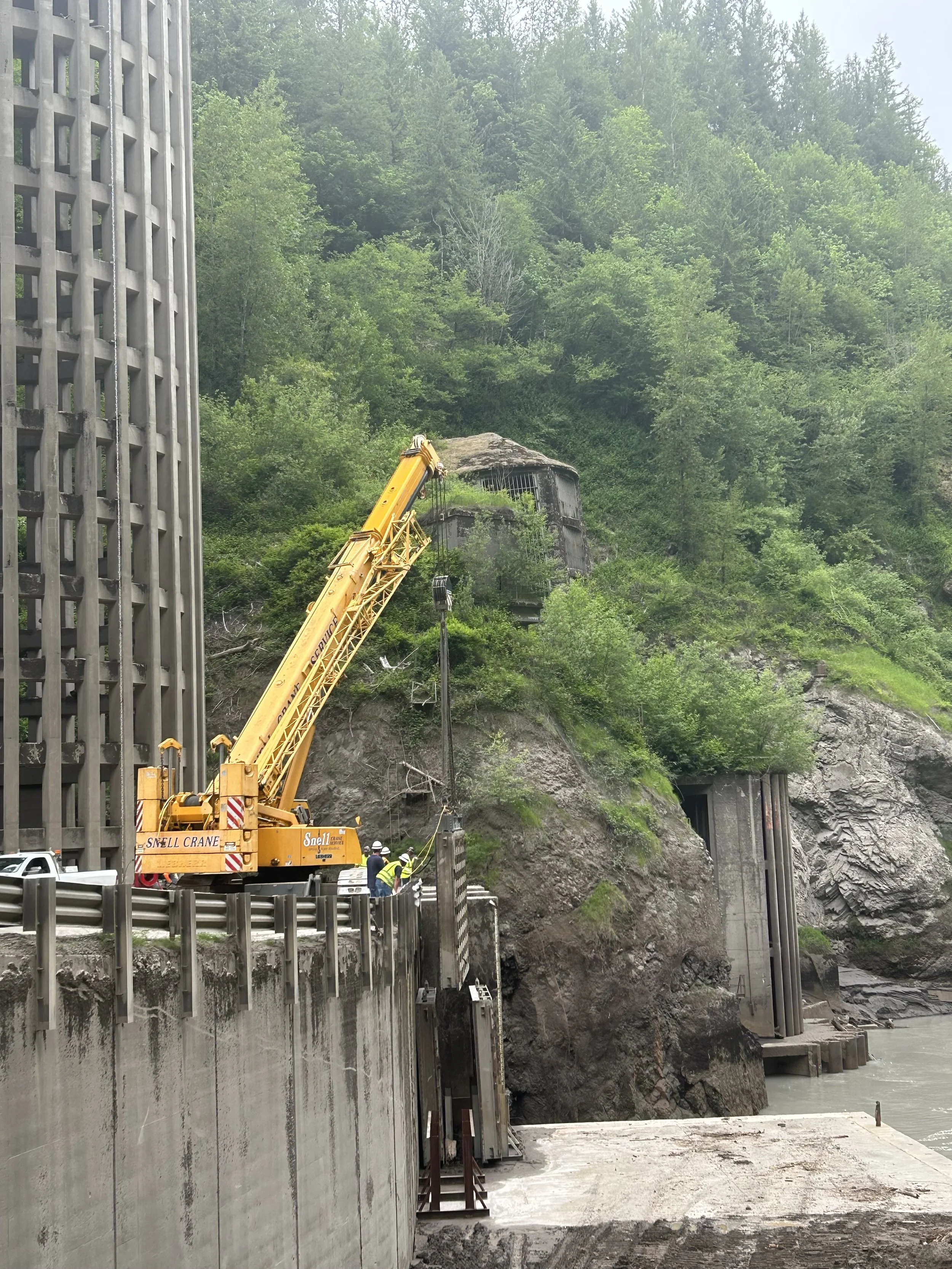 Mud Mountain Dam Stop Log Replacement — KWH Constructors
