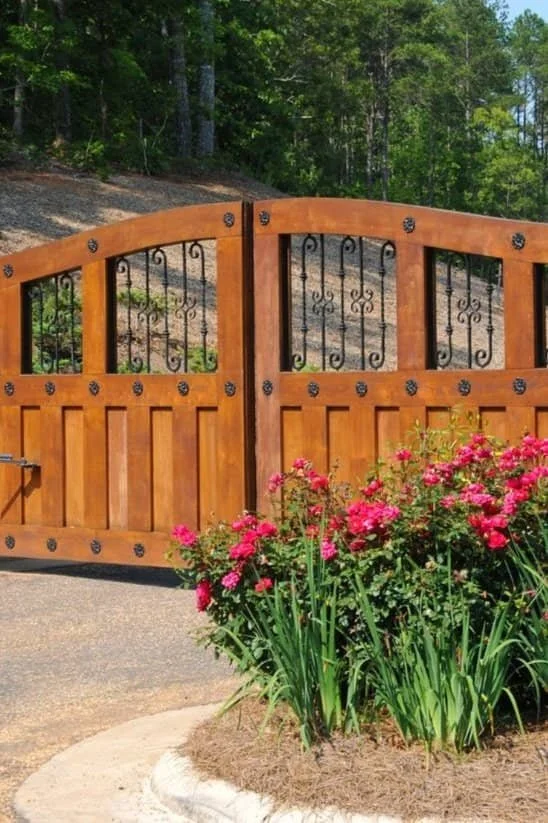 Overhead Door & Gate | Santa Barbara | Consolidated | Garage