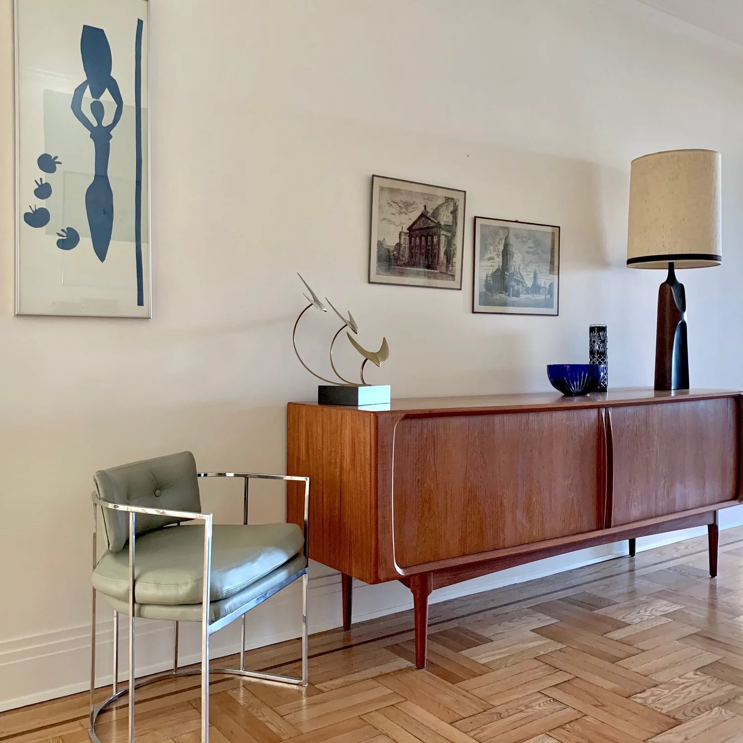 How do you design a glam room? Add some chrome. — Time & Place ...