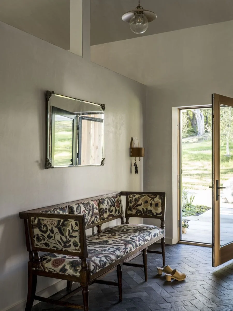 12 entryway designs for a warm welcome — Time & Place Interiors - New ...