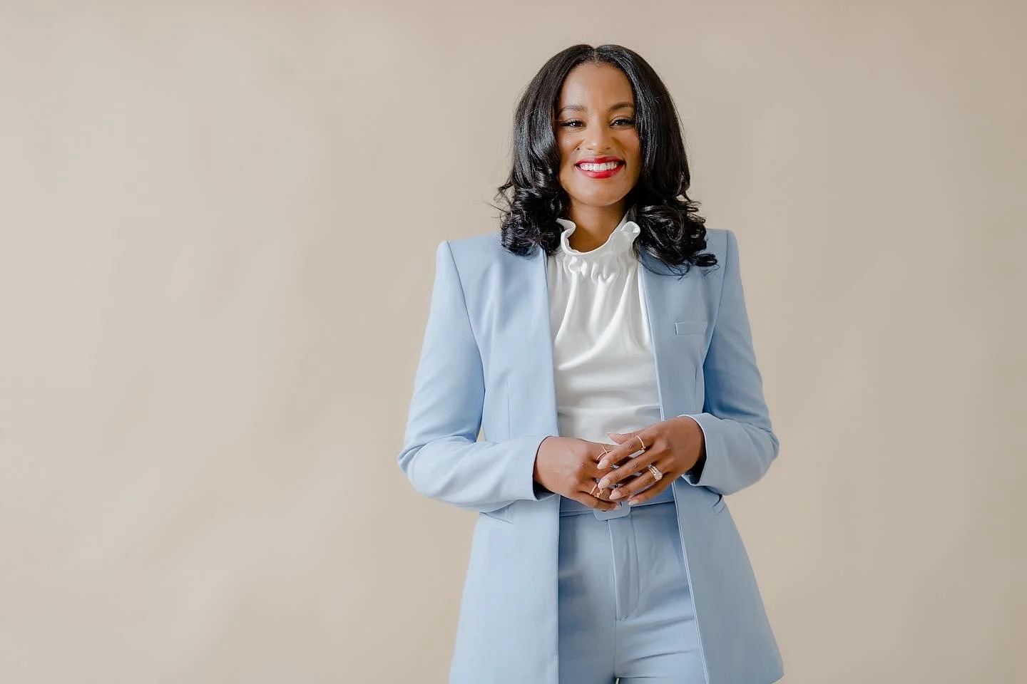 Kalisha Figures - Bio — Kalisha Dessources Figures