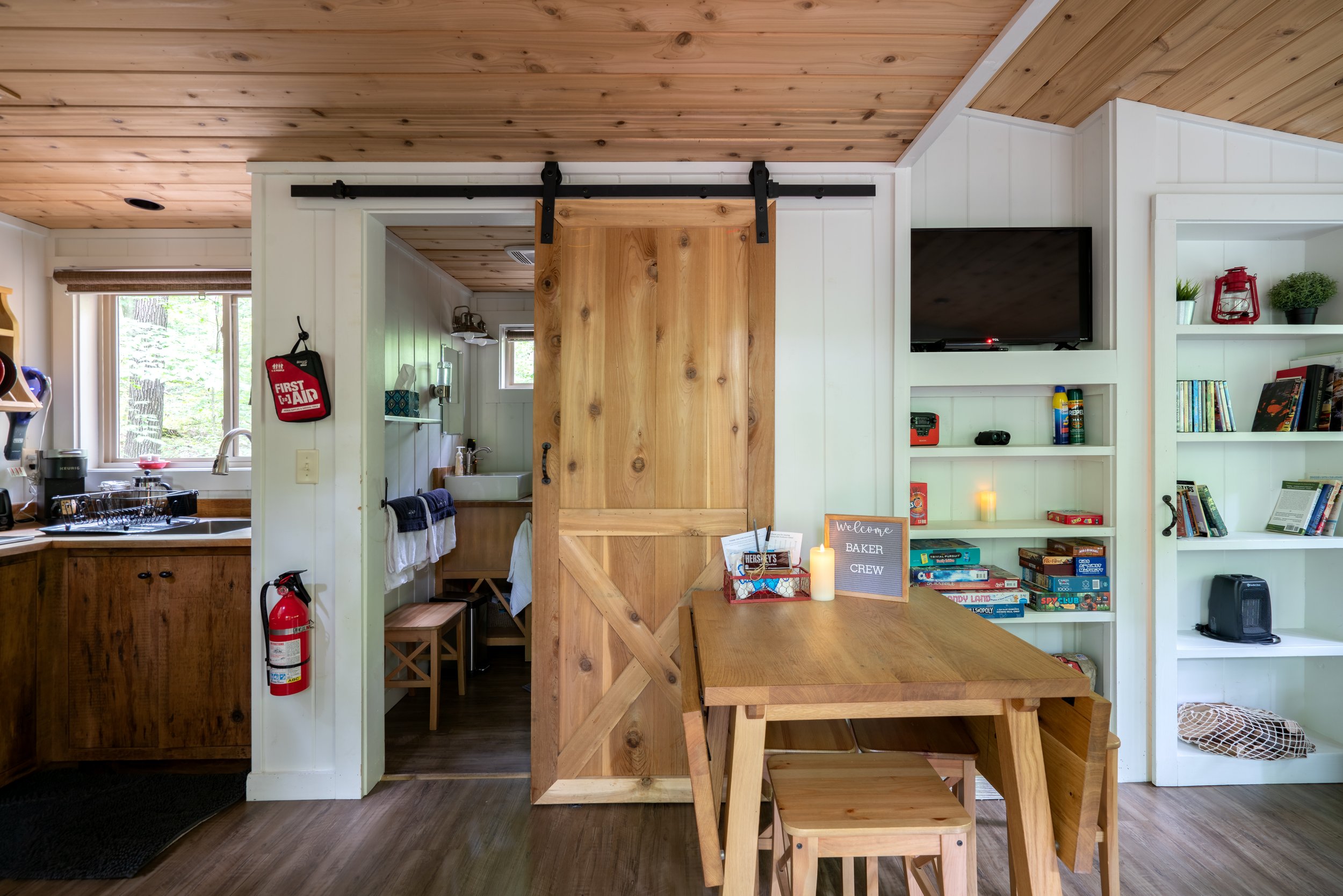 White Oak — Hocking Hills Treehouse Cabins