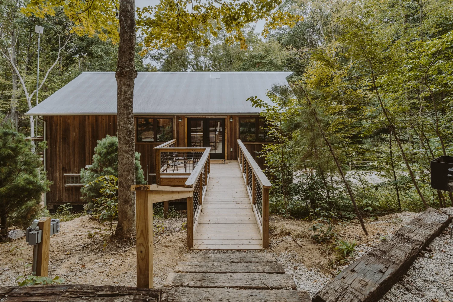 General 2 — Hocking Hills Treehouse Cabins