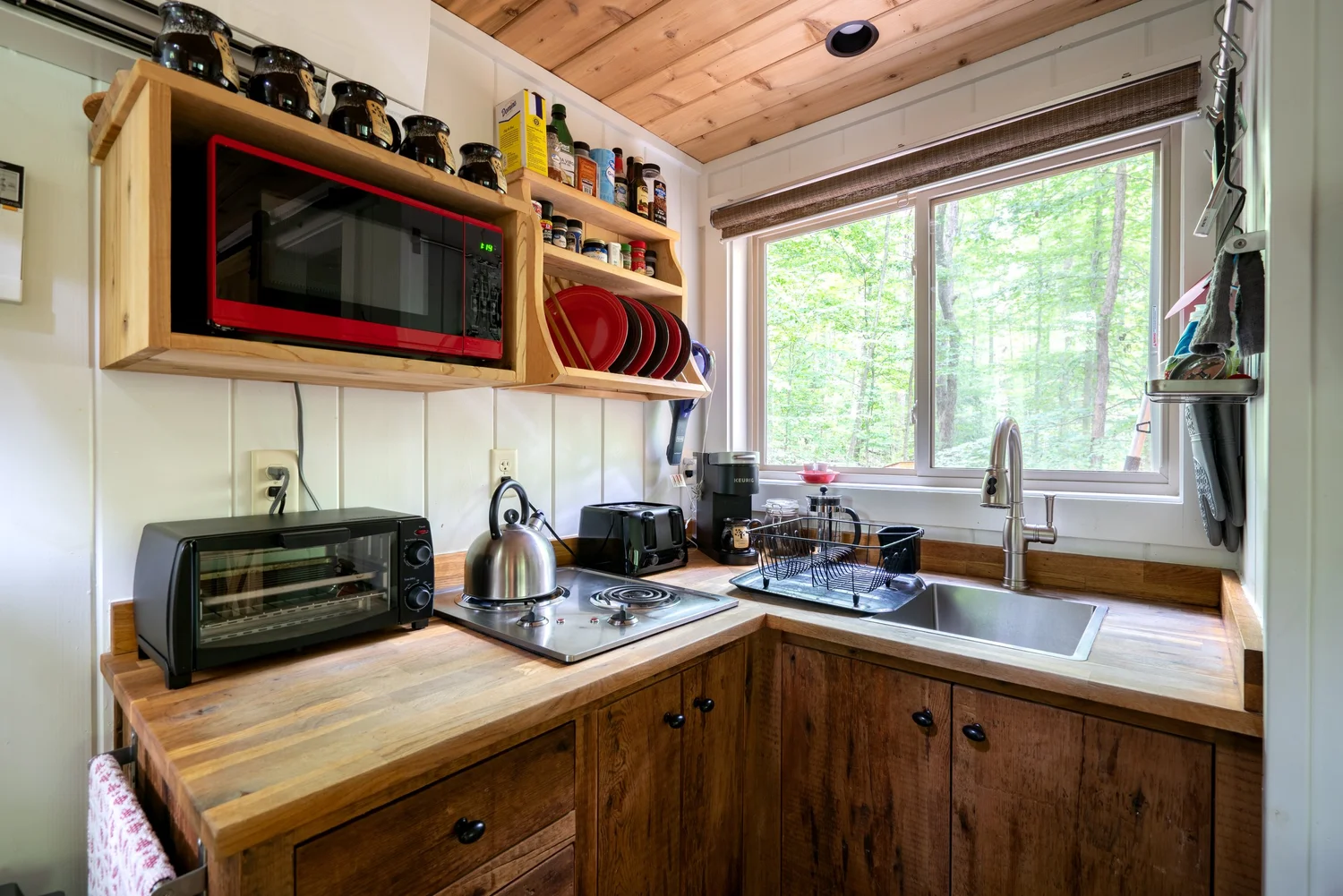 White Oak — Hocking Hills Treehouse Cabins
