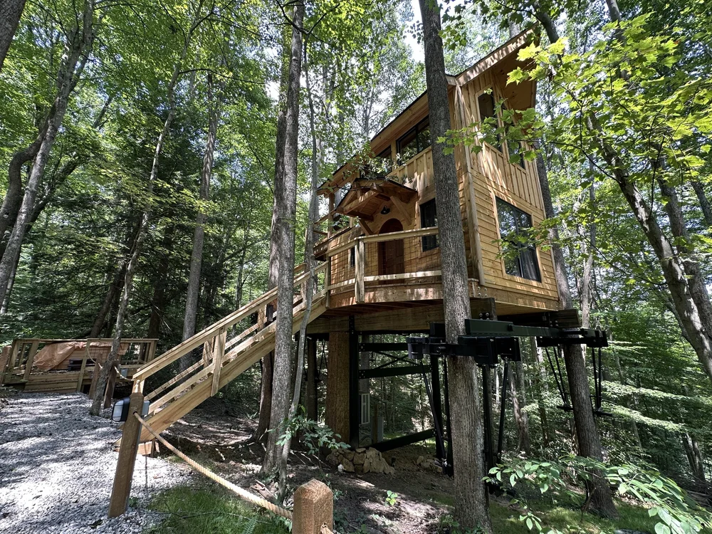 Tulip — Hocking Hills Treehouse Cabins