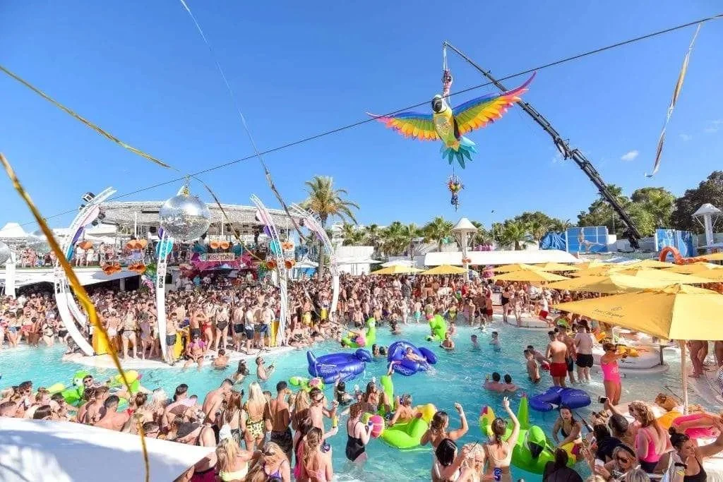 Ibiza: The White Isle — Lisa Potter-Dixon