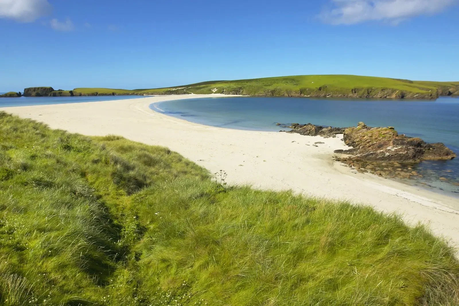 Sandsational Shores: Unveiling the Best Beaches in the UK — Lisa Potter ...