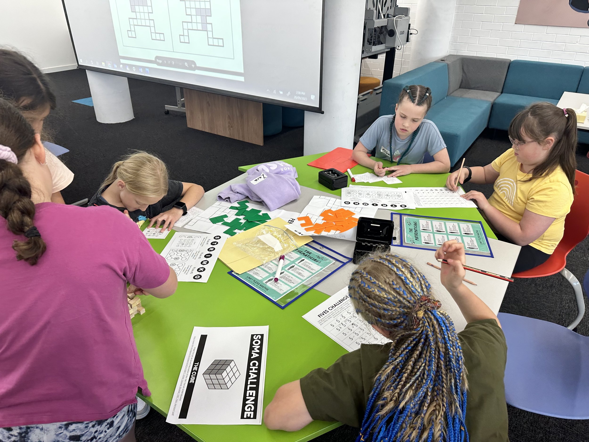 School Incursions — Limitless Maths