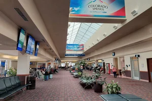 Colorado Springs Airport (COS) - Airport Travel Guide | The Window Flyer