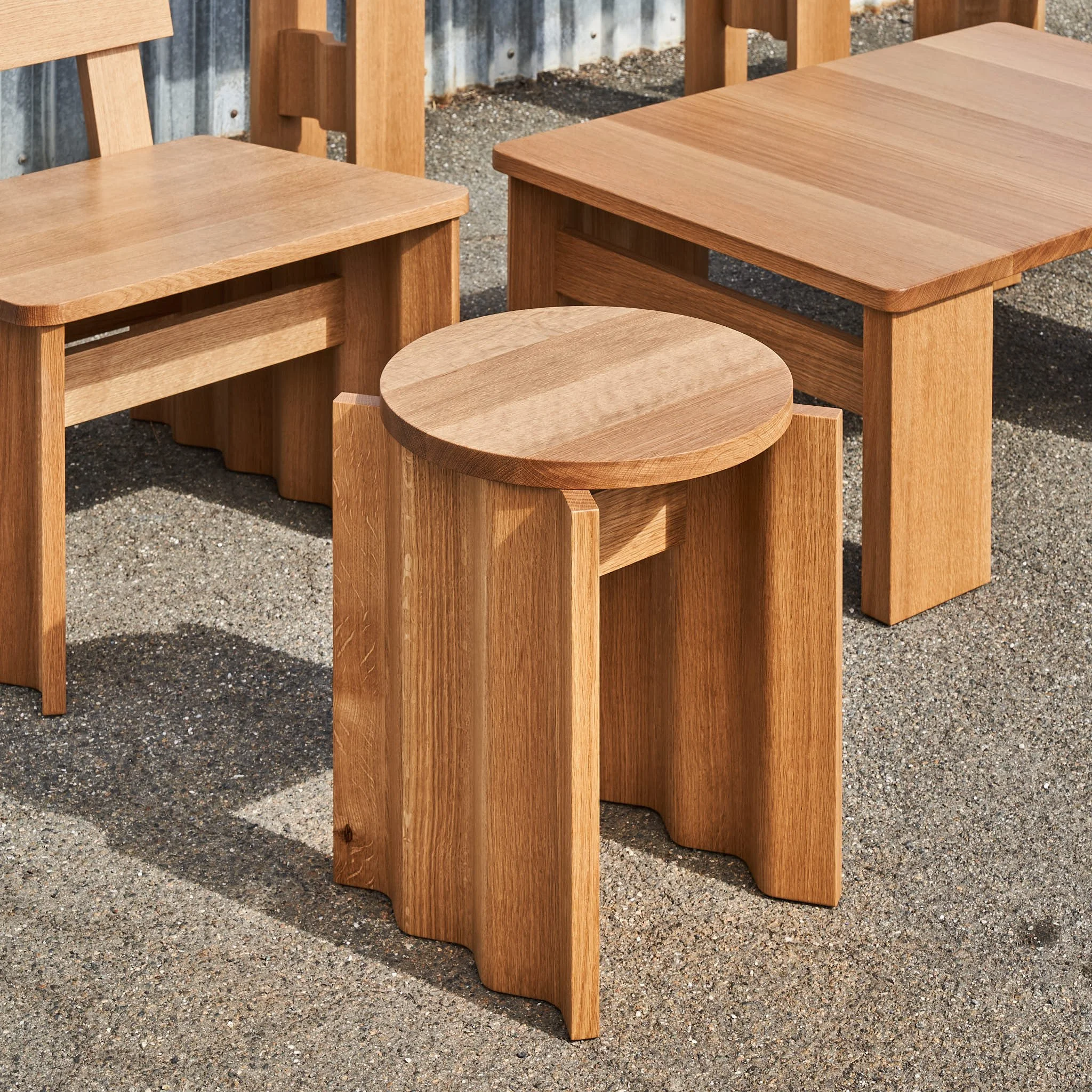 Corrugated Side Table — HANNEKE LOURENS