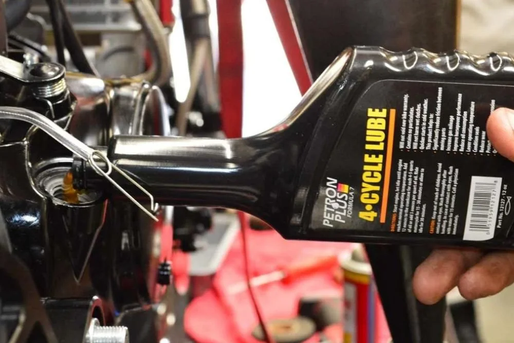 Order Petron Plus Supplements and Lubricants for Gas and Diesel Engines.