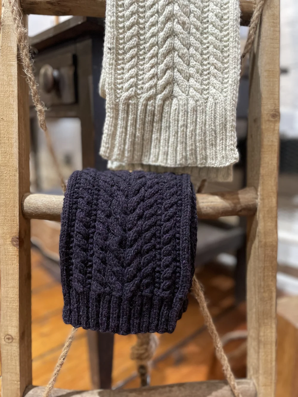Schneeflocken Hat — Into The Wool