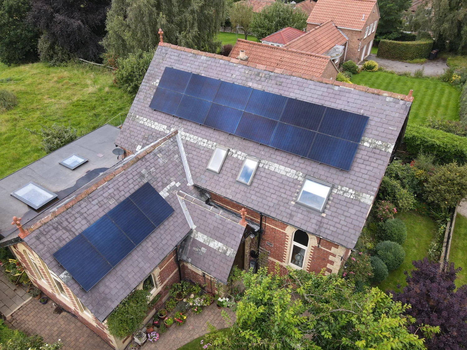 Solar Power Diverters Explained: Turning Excess Energy into Hot Water ...