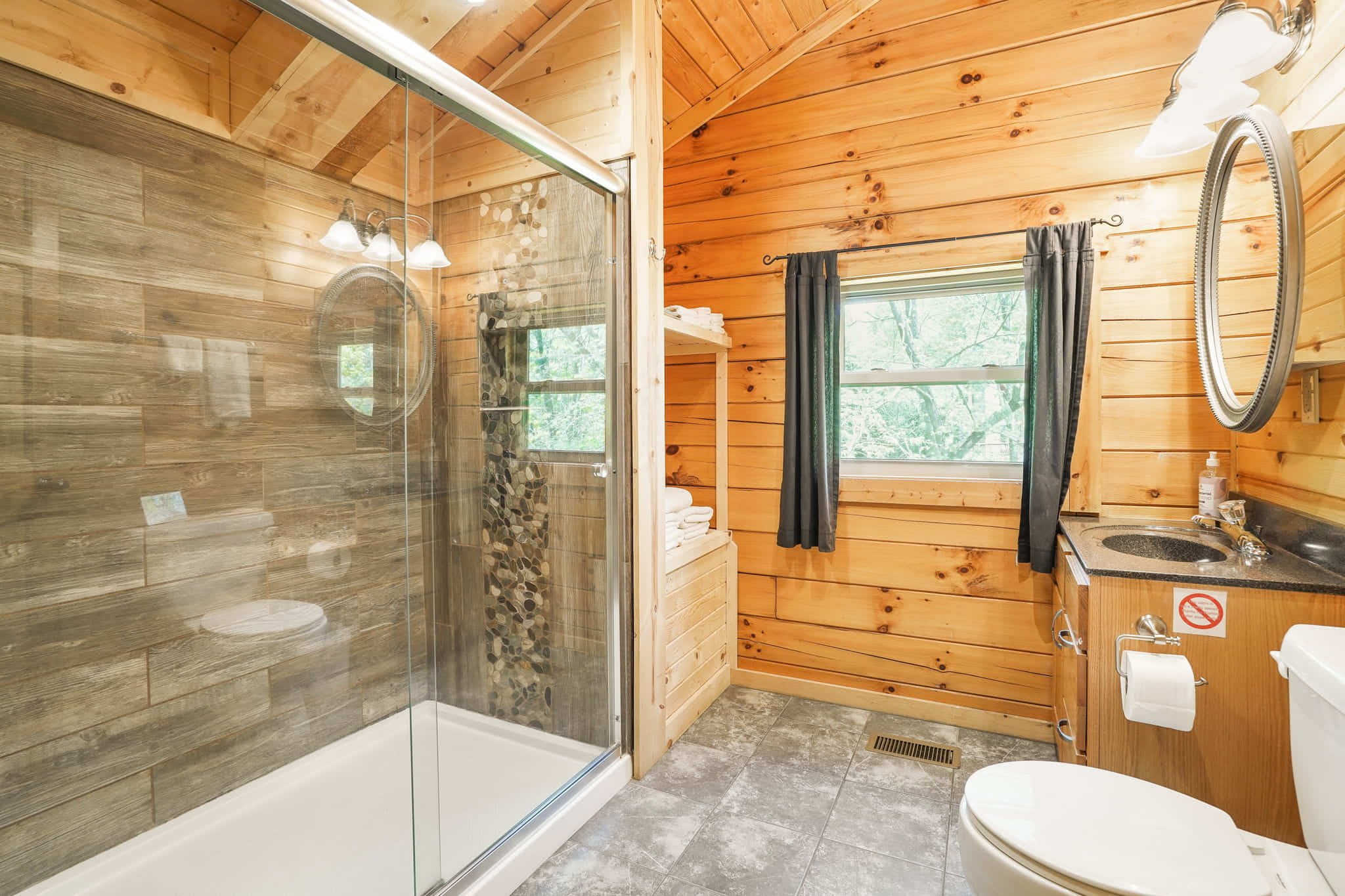 Bobcat Bluff Cabin (sleeps 8) — Liberty Log Lodging | Hocking Hills
