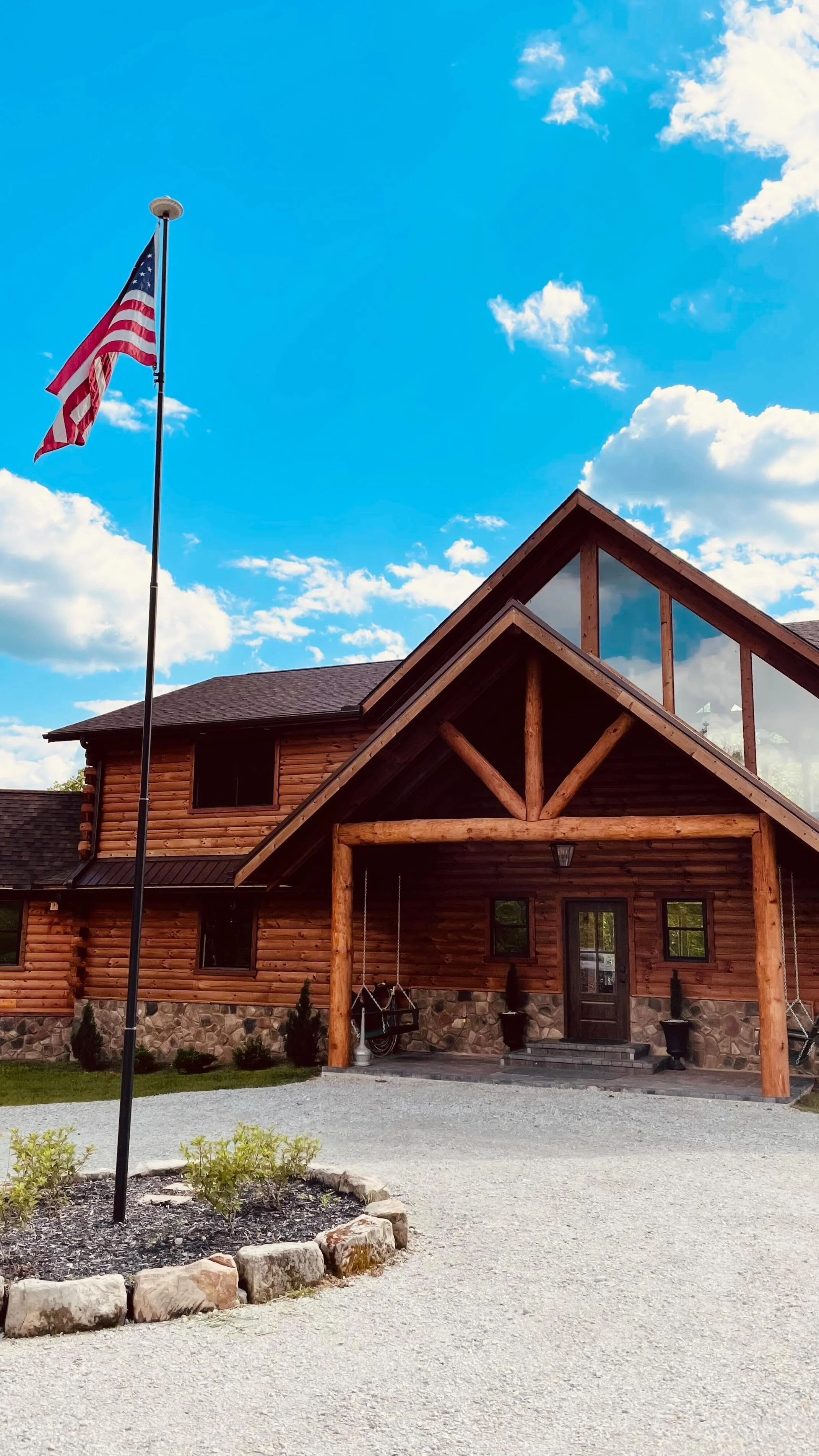River Rock Lodge — Liberty Log Lodging | Hocking Hills