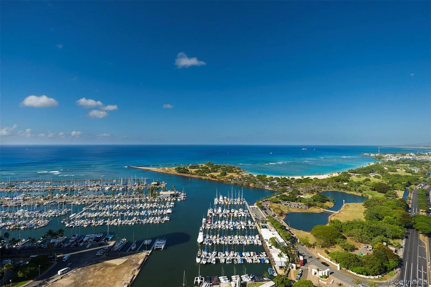 Lifestyle — Yacht Harbor Towers