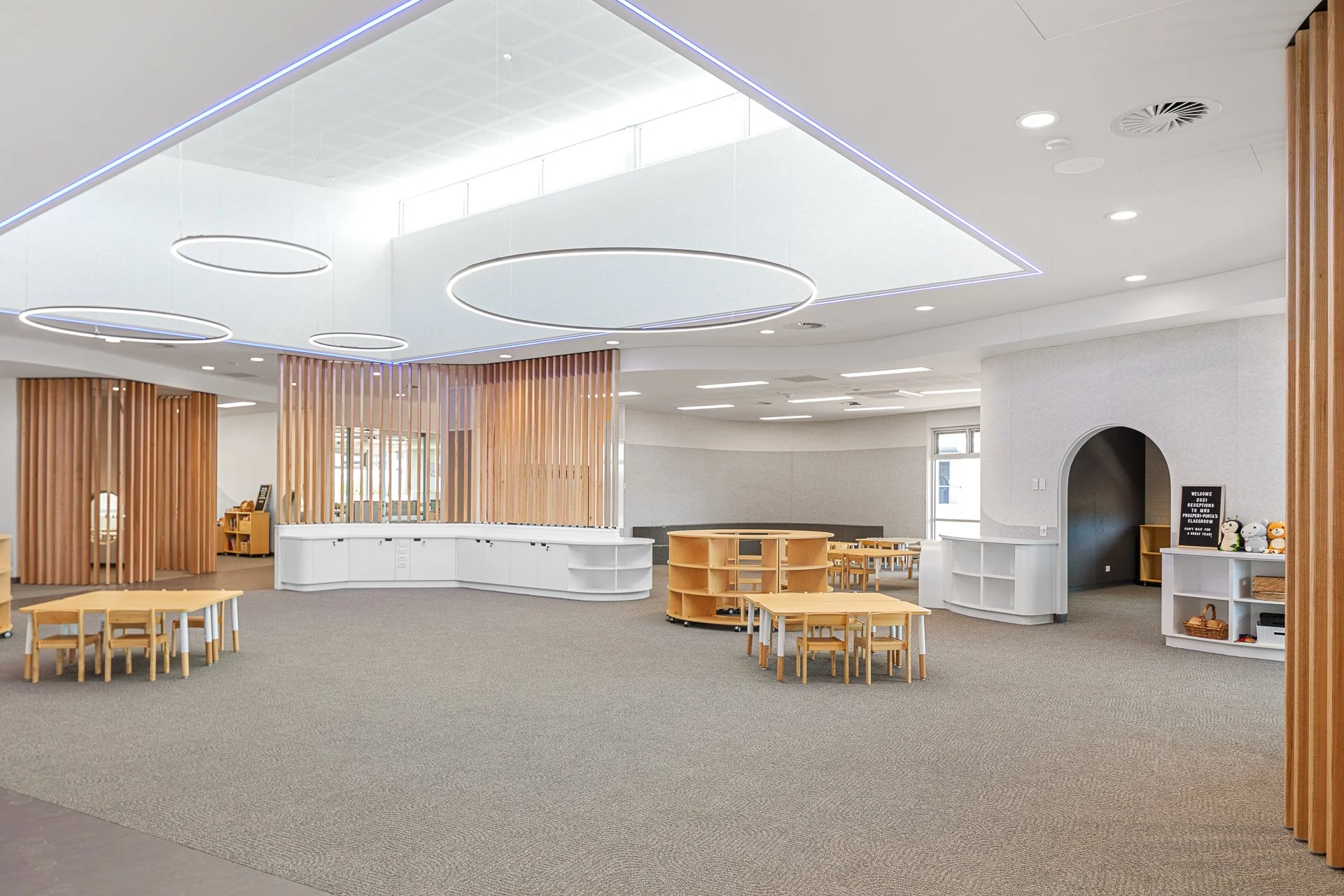 General 2 — SA Lighting