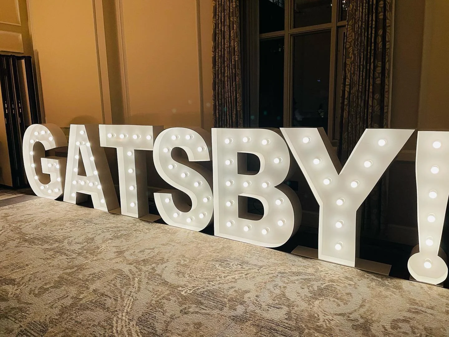 About — Seattle Marquee Lighting - Illuminating Memories