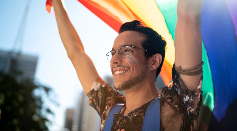 “Why Am I Gay?” How to Stop Not Wanting to Be Gay
