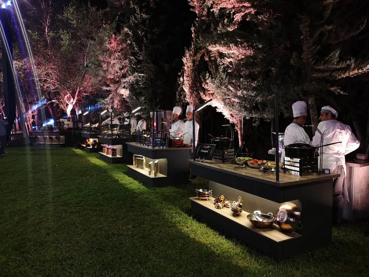 Socrate Catering-Mobile Catering Station — AVINOX