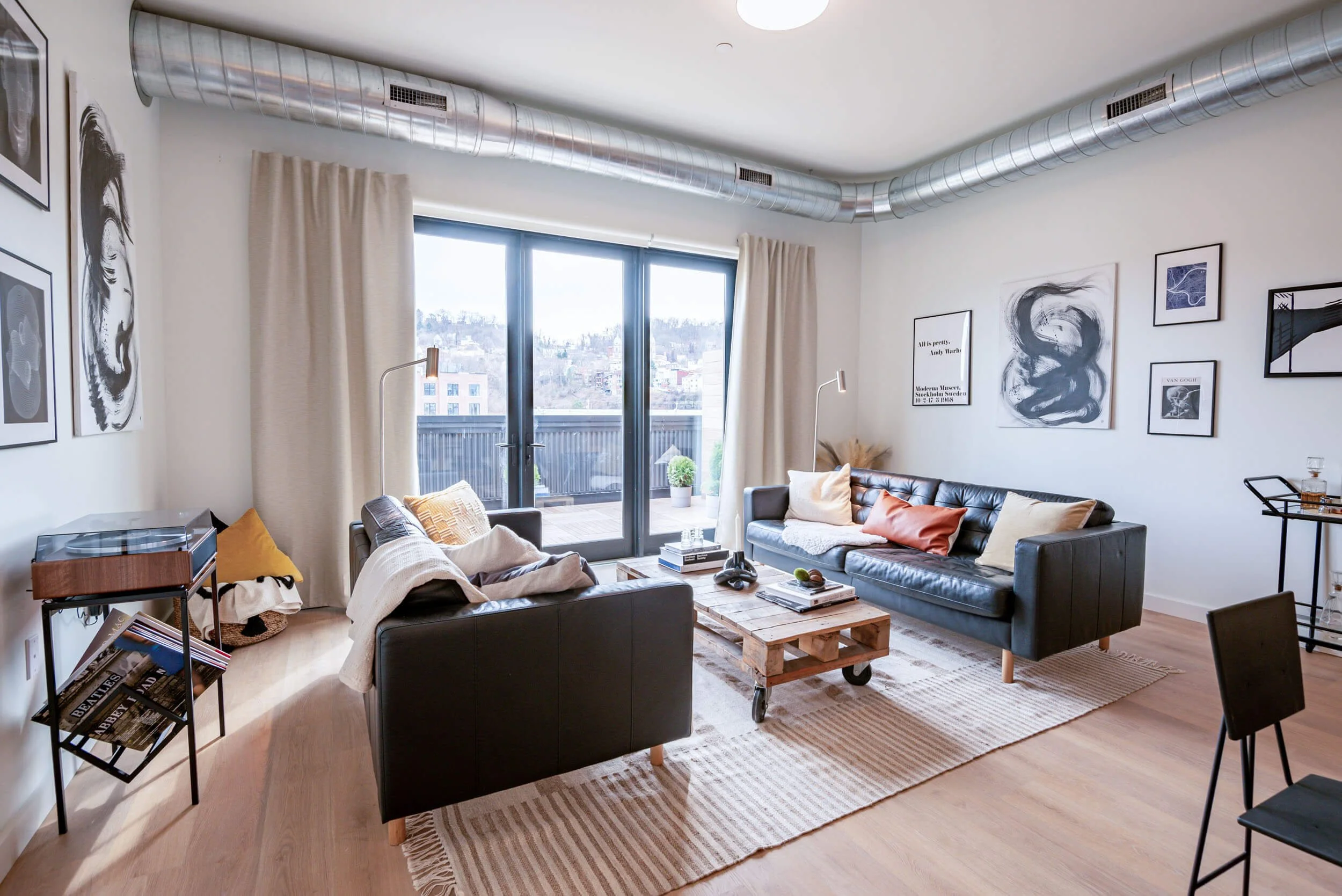 Mulberry Lofts | Studio, 1, & 2-BR Pittsburgh, PA Apts