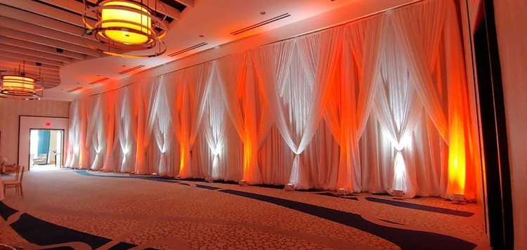 Up Lighting — On The Move Wedding & Event Rentals