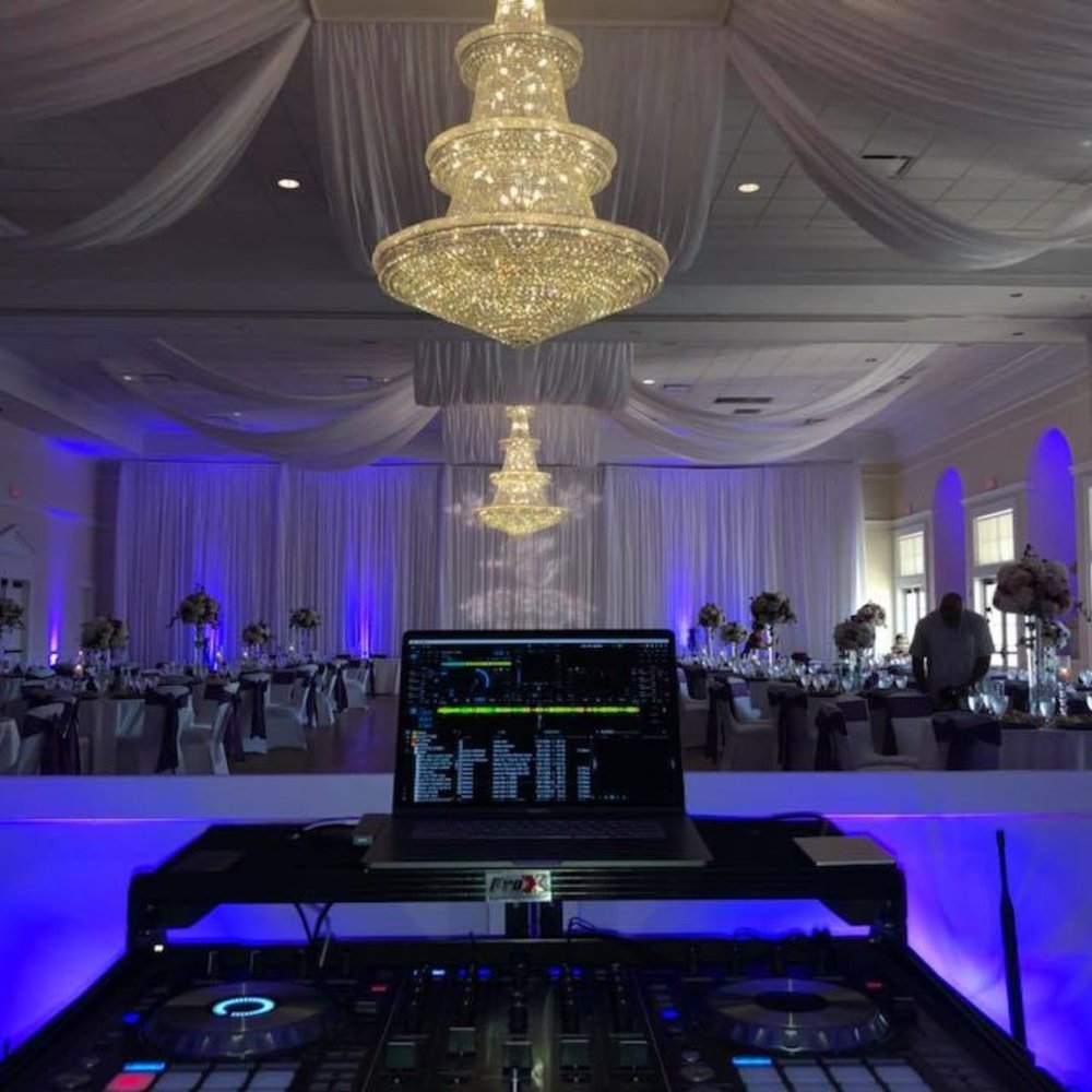 Up Lighting — On The Move Wedding & Event Rentals