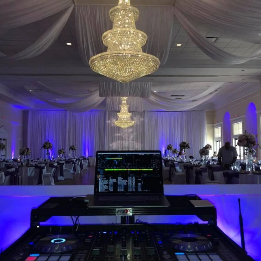 Up Lighting — On The Move Wedding & Event Rentals