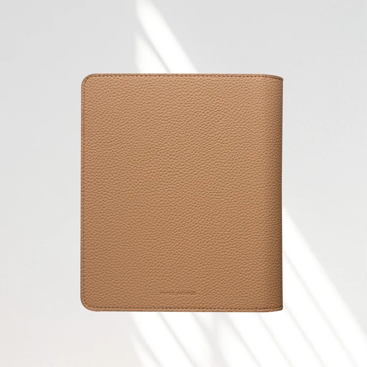 Leather Planner & Agenda Covers — Paper Avenue