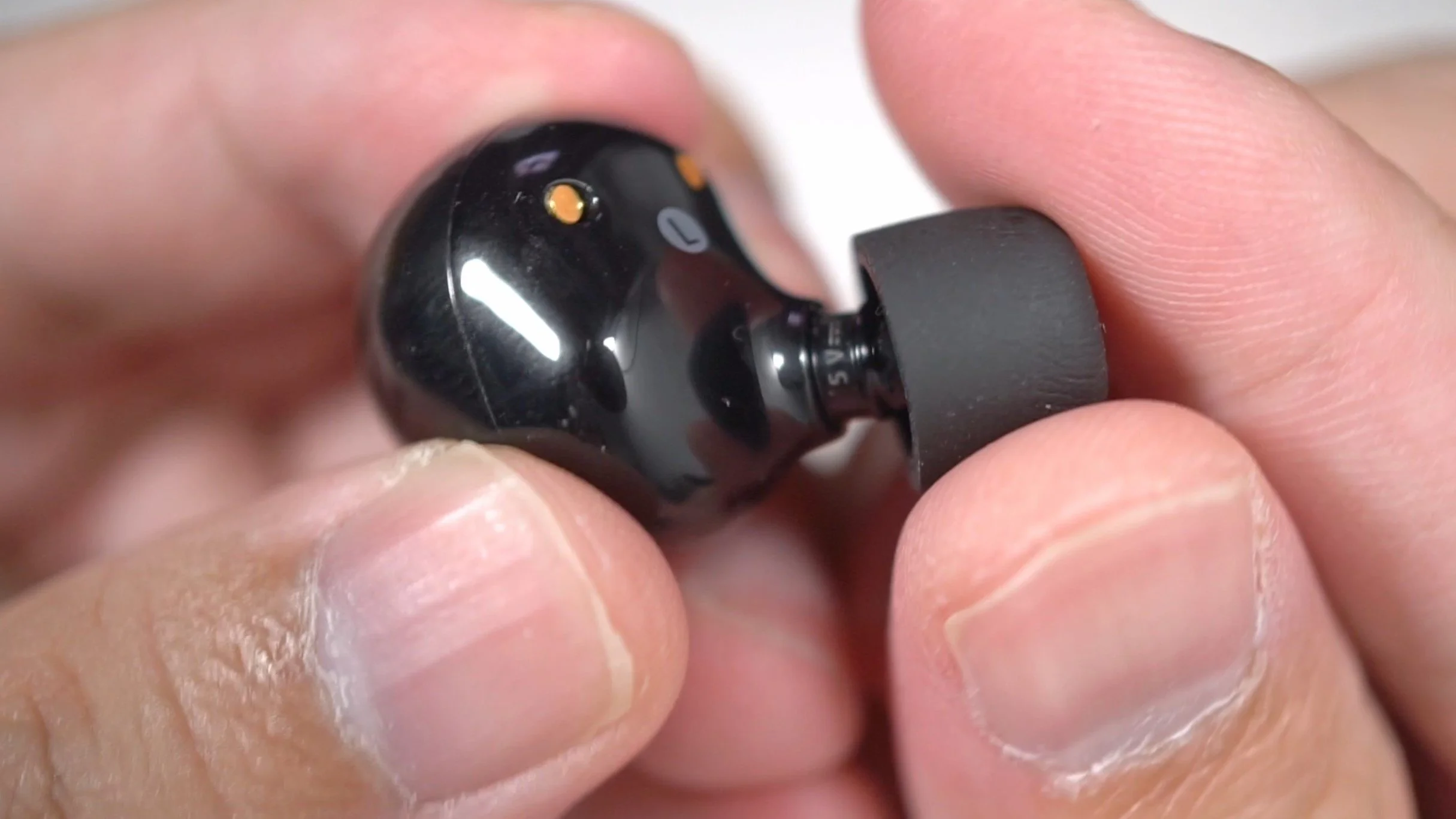 Best Sony WF-1000XM5 Eartip Replacements 👉🏻 (Silicone and Foam) — Aaron ...