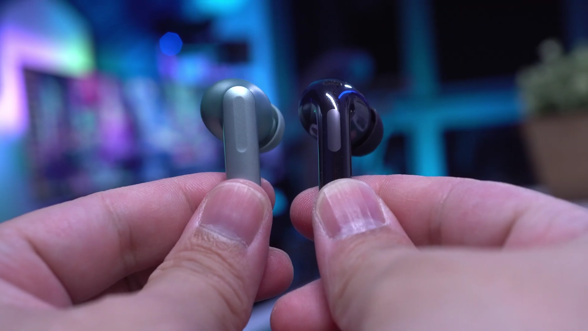 Did NOT expect this! 😮 OnePlus Buds 4 Review vs Buds Pro 3 vs Buds 3 ...
