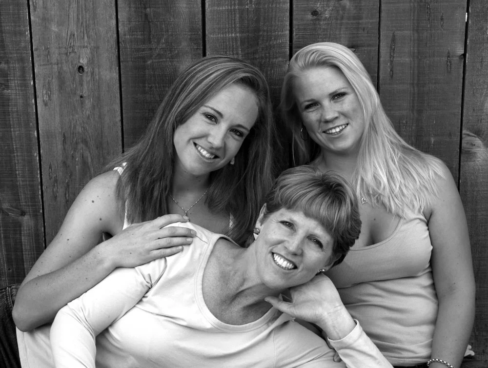 Biography — Cara Weston Photography