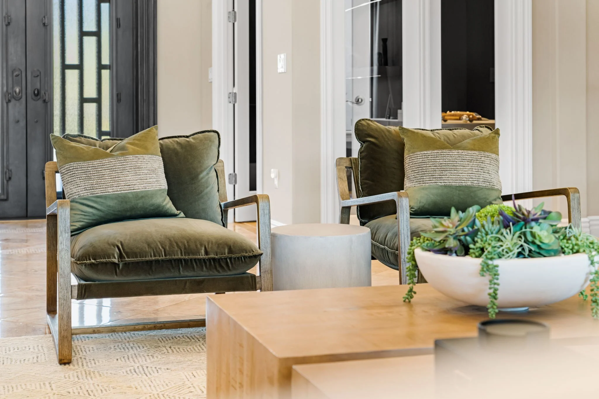 Portofolio LMD Interior Design Studio LMD Interior Design Studio ...