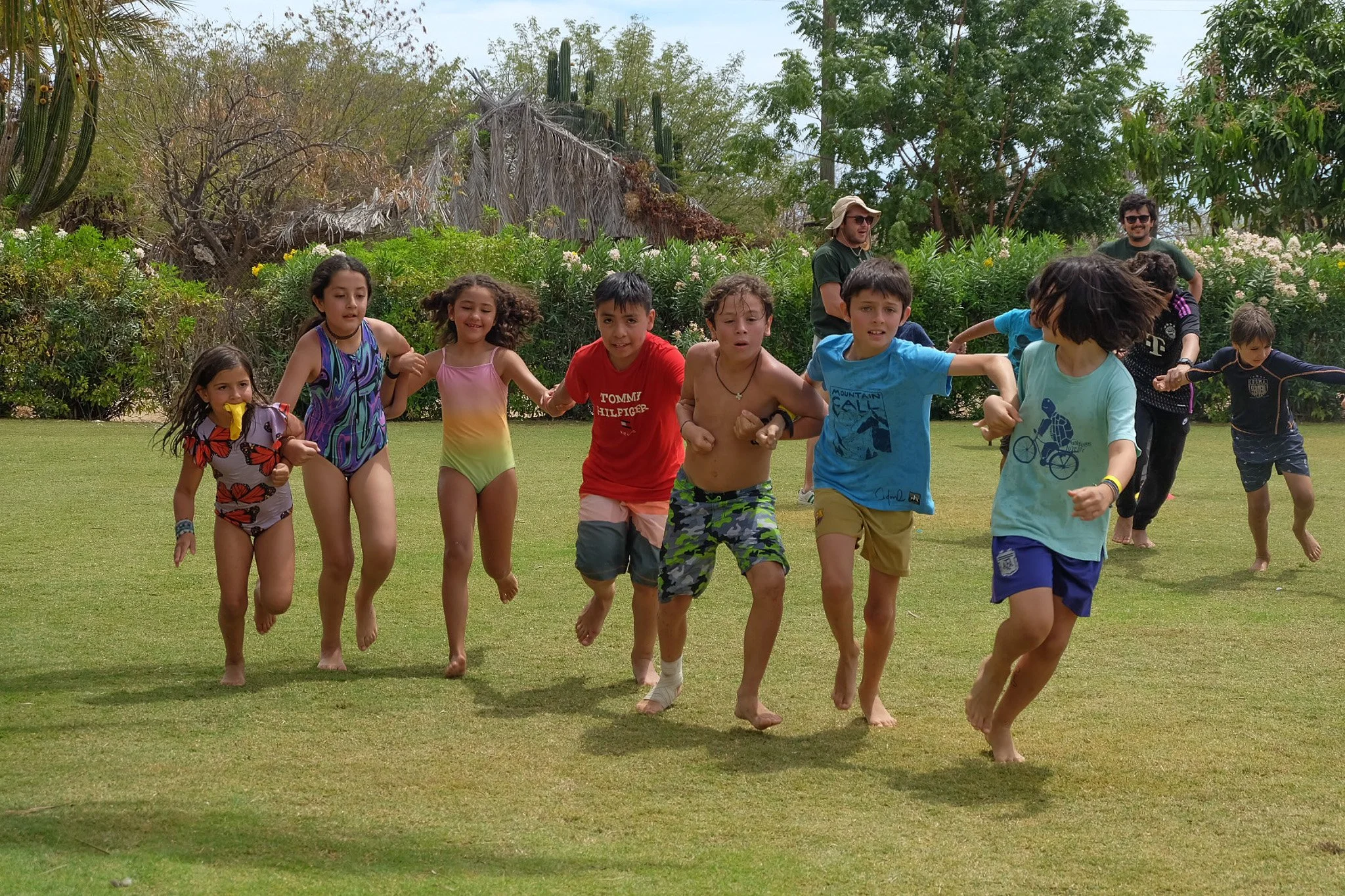 Kamp x Akampa | Campamentos para niñas y niños — Akampa