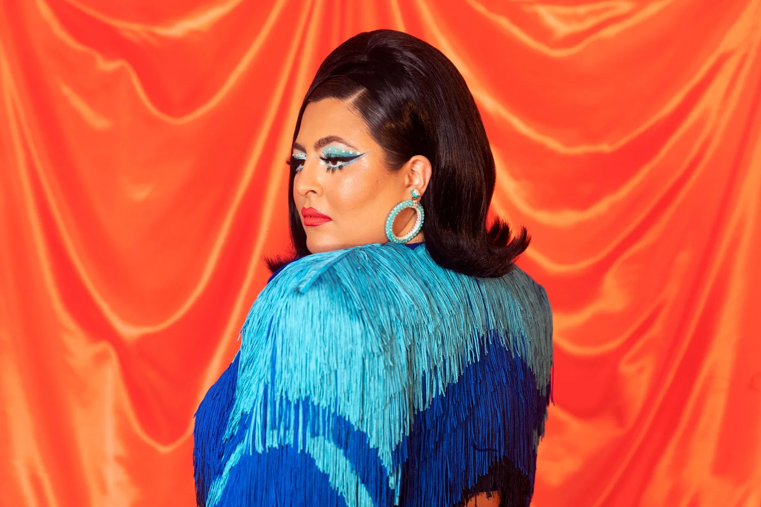 San Cha: Redefining Music with Her Unique Sound — Trailblazing Artist ...