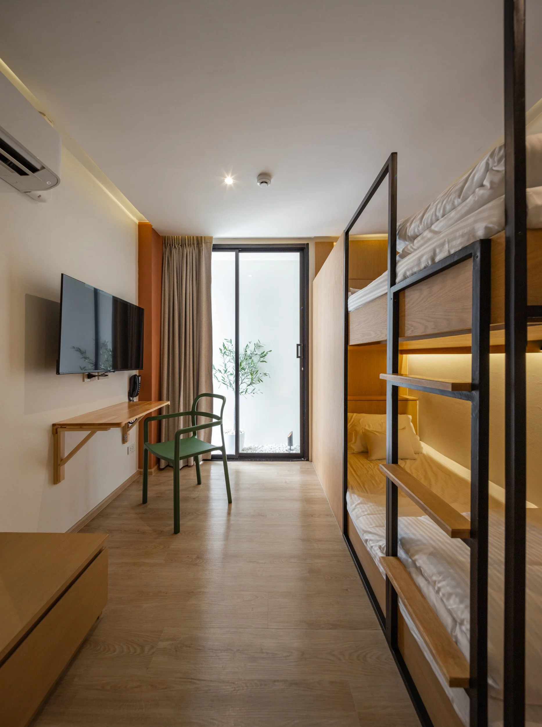 Double B Hostel Bangkok — VMA Design Studio | Bangkok
