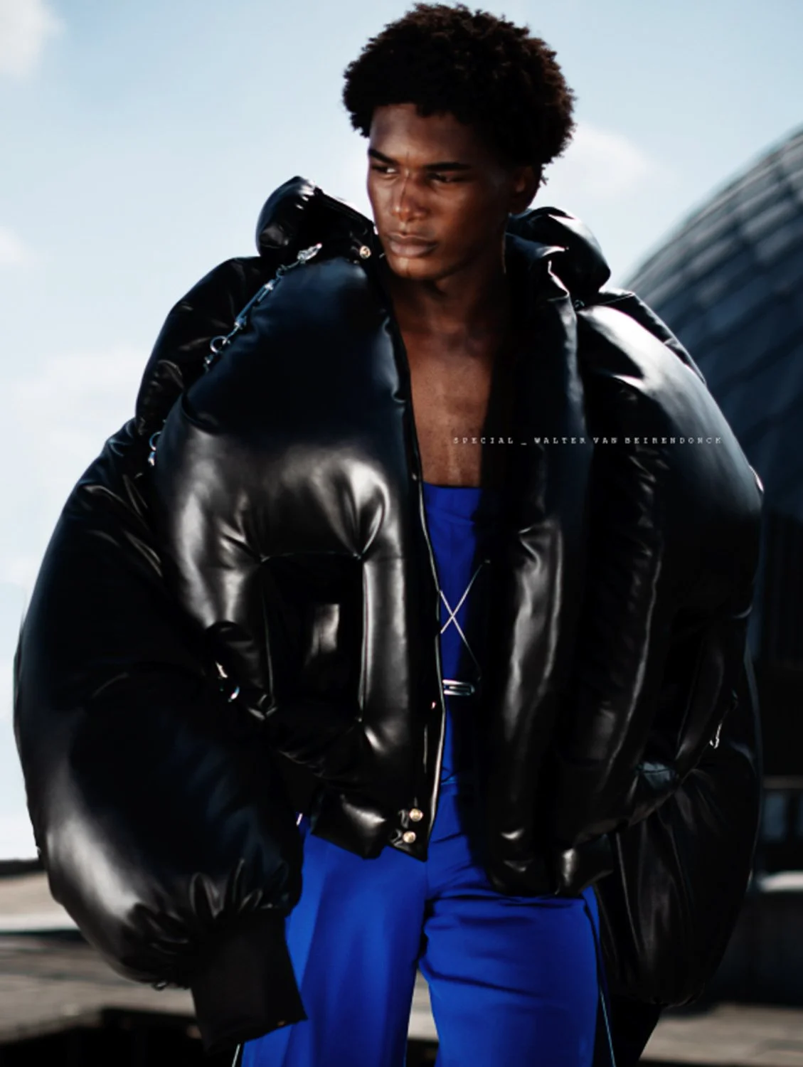 The make up bar online