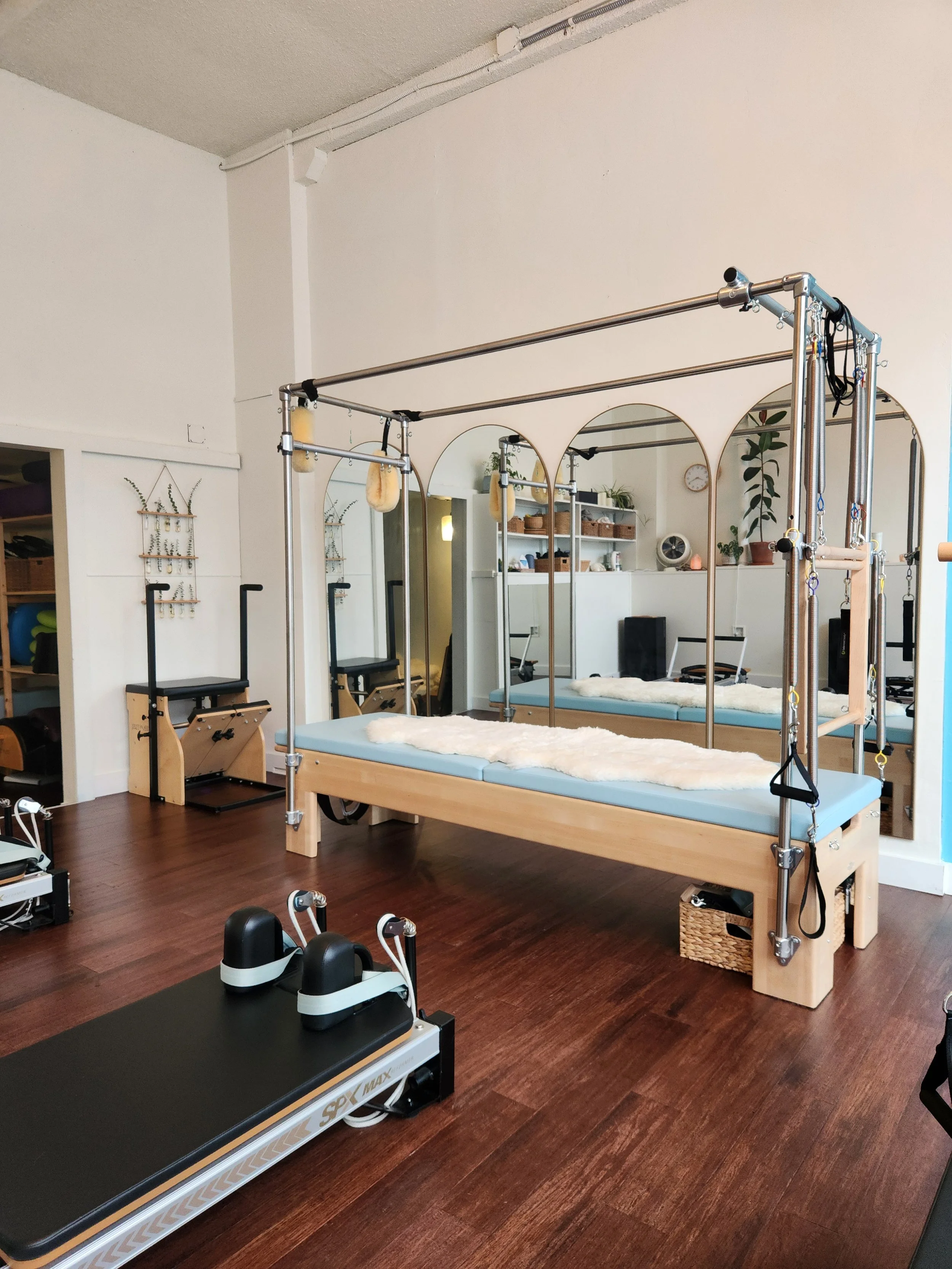 LAGOM STUDIOS | Live Lagom—Balanced Body, Balanced Being