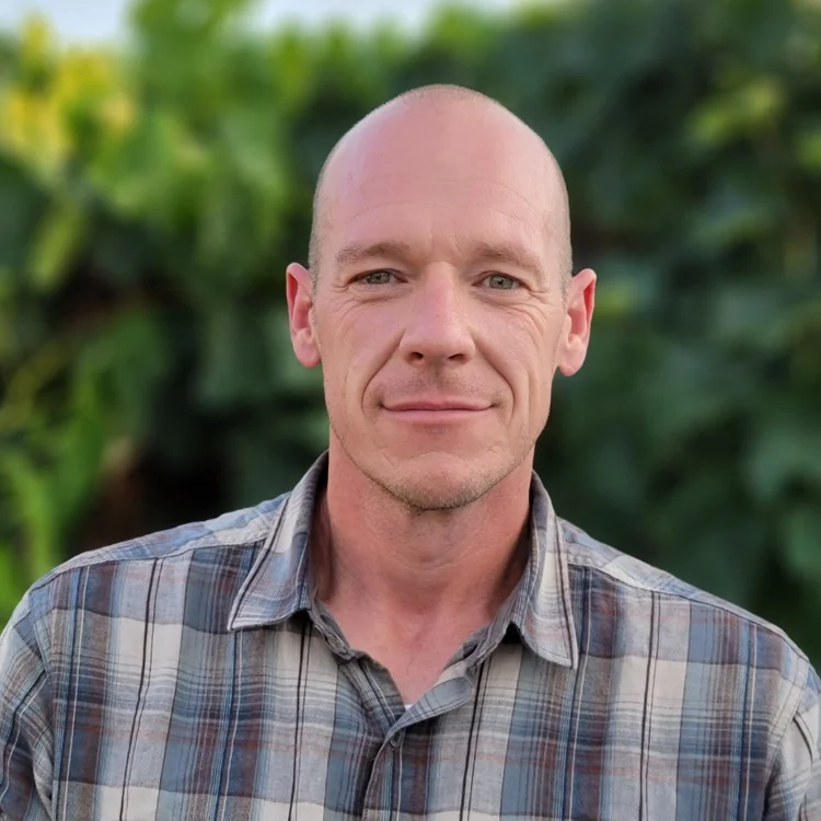 Team — Edge Builders