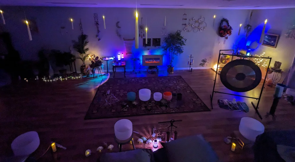 Ambient Sound Healing Meditation Studio