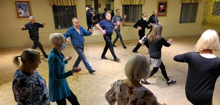 Dance 2 Live | Ballroom Dance Studio In Ottawa