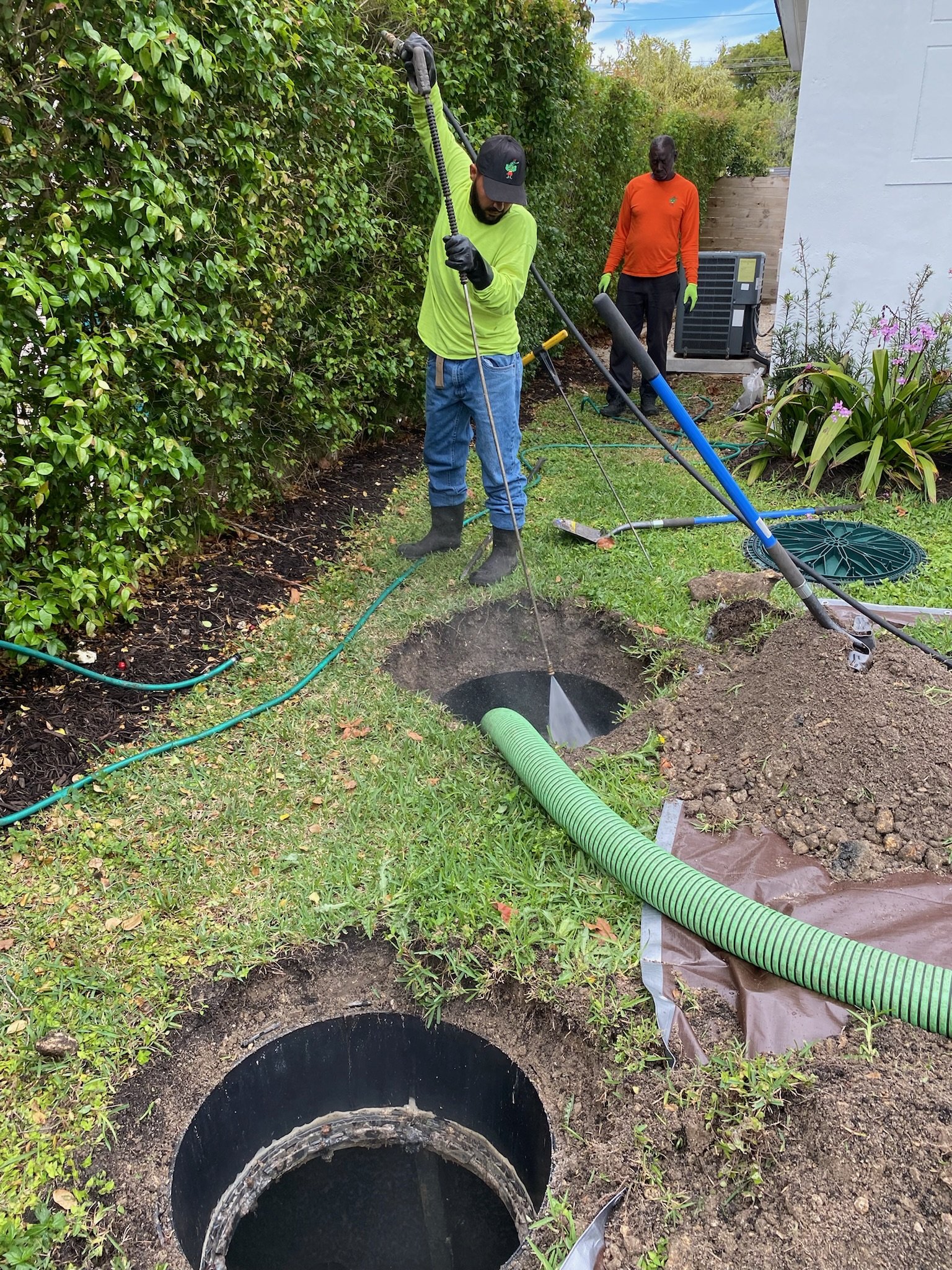 (5 Simple) Septic Tank Maintenance Tips - You Can Do 4 Yourself ...